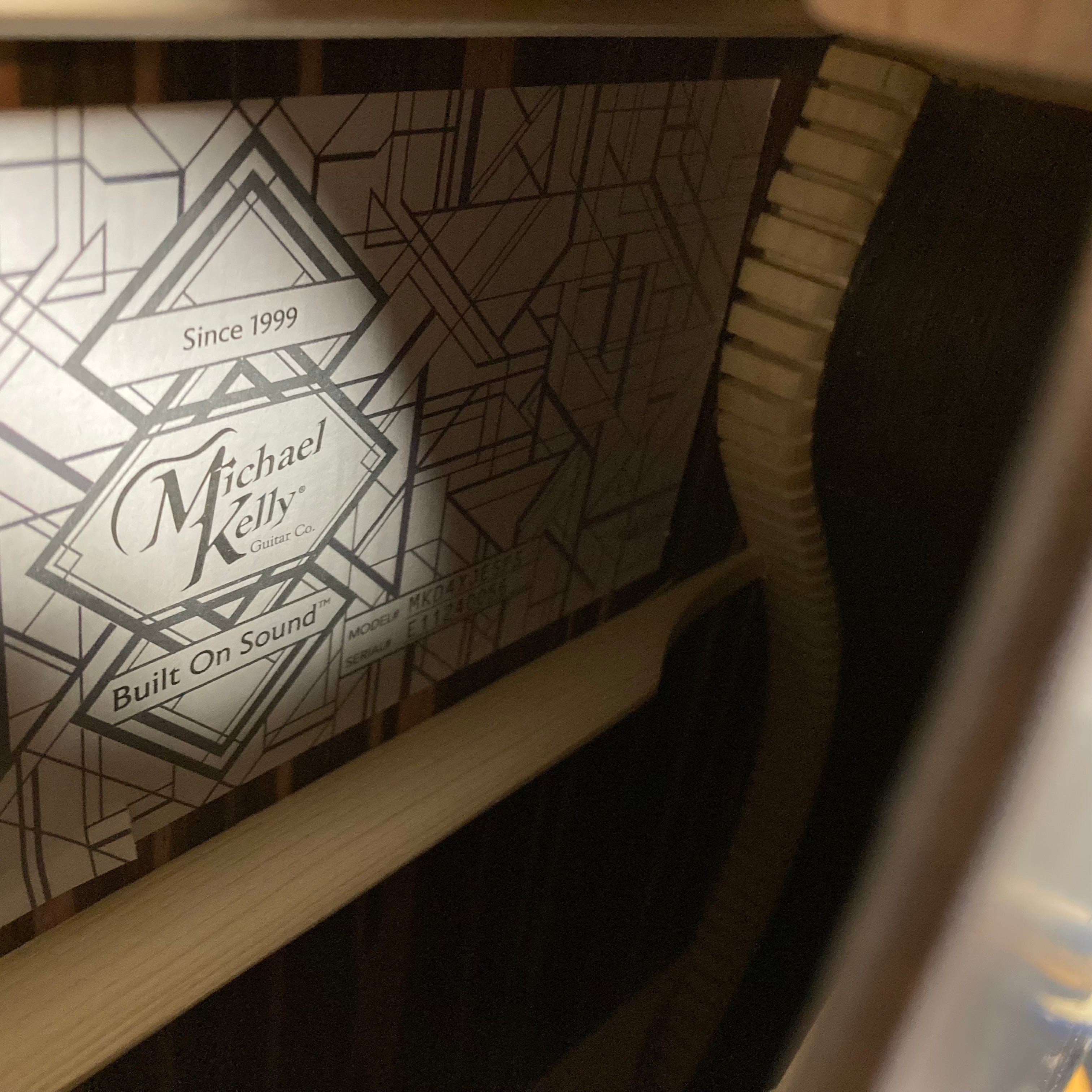 Michael Kelly Dragonfly 4 Slim Forte 3/4 Bass - Guitars on Main