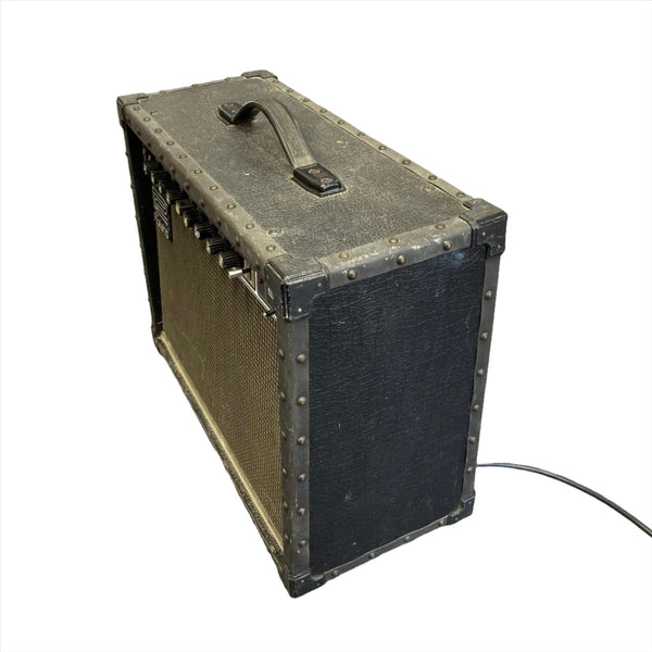 Roland JC-77 Jazz Chorus Guitar Amp Used - Guitars on Main